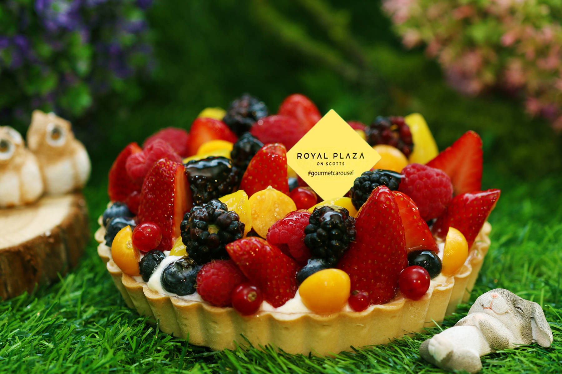 Royal Plaza on Scotts | Dining | Carousel Buffet Restaurant